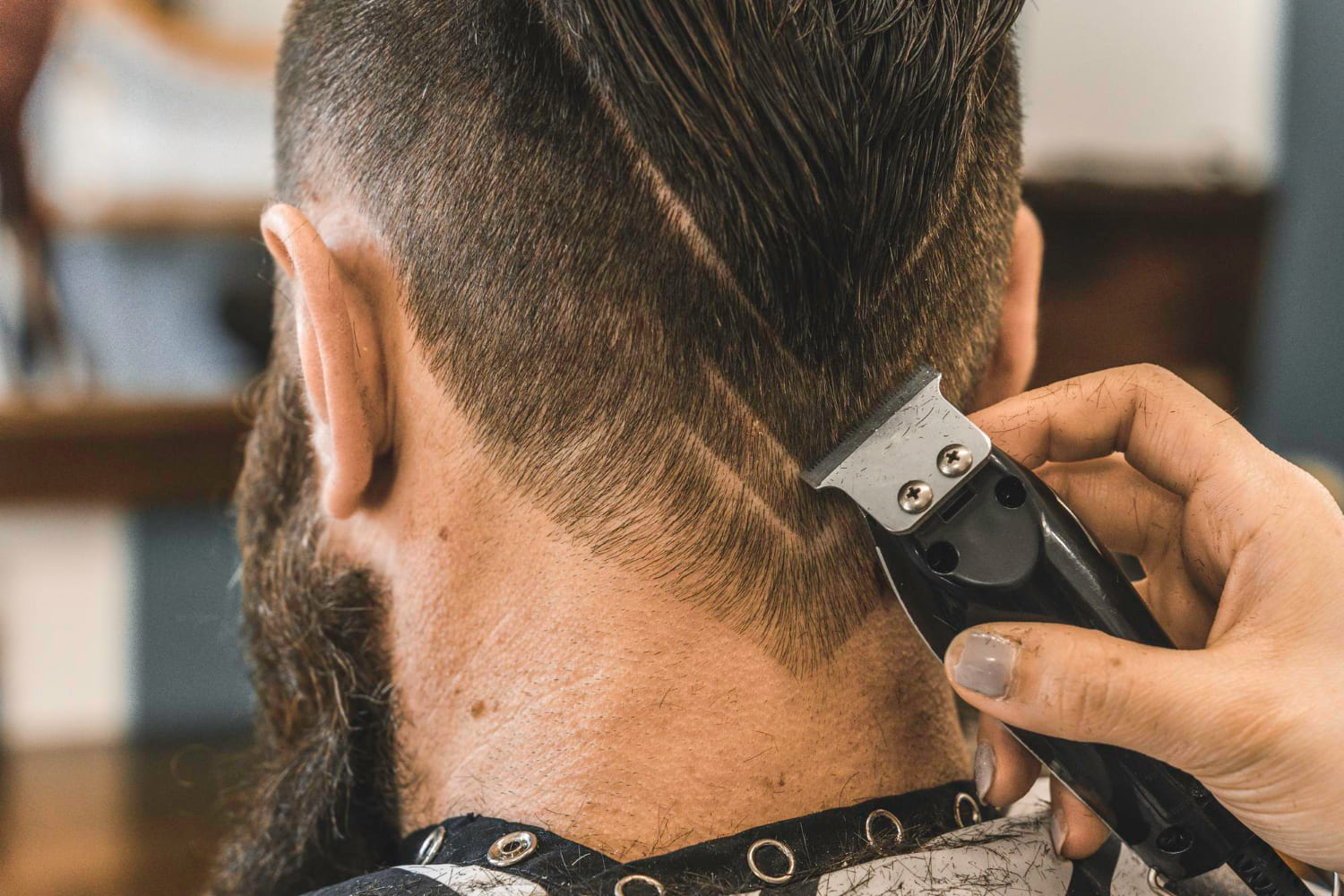 7 Best Barber Clippers and Trimmers for a Perfect Cut